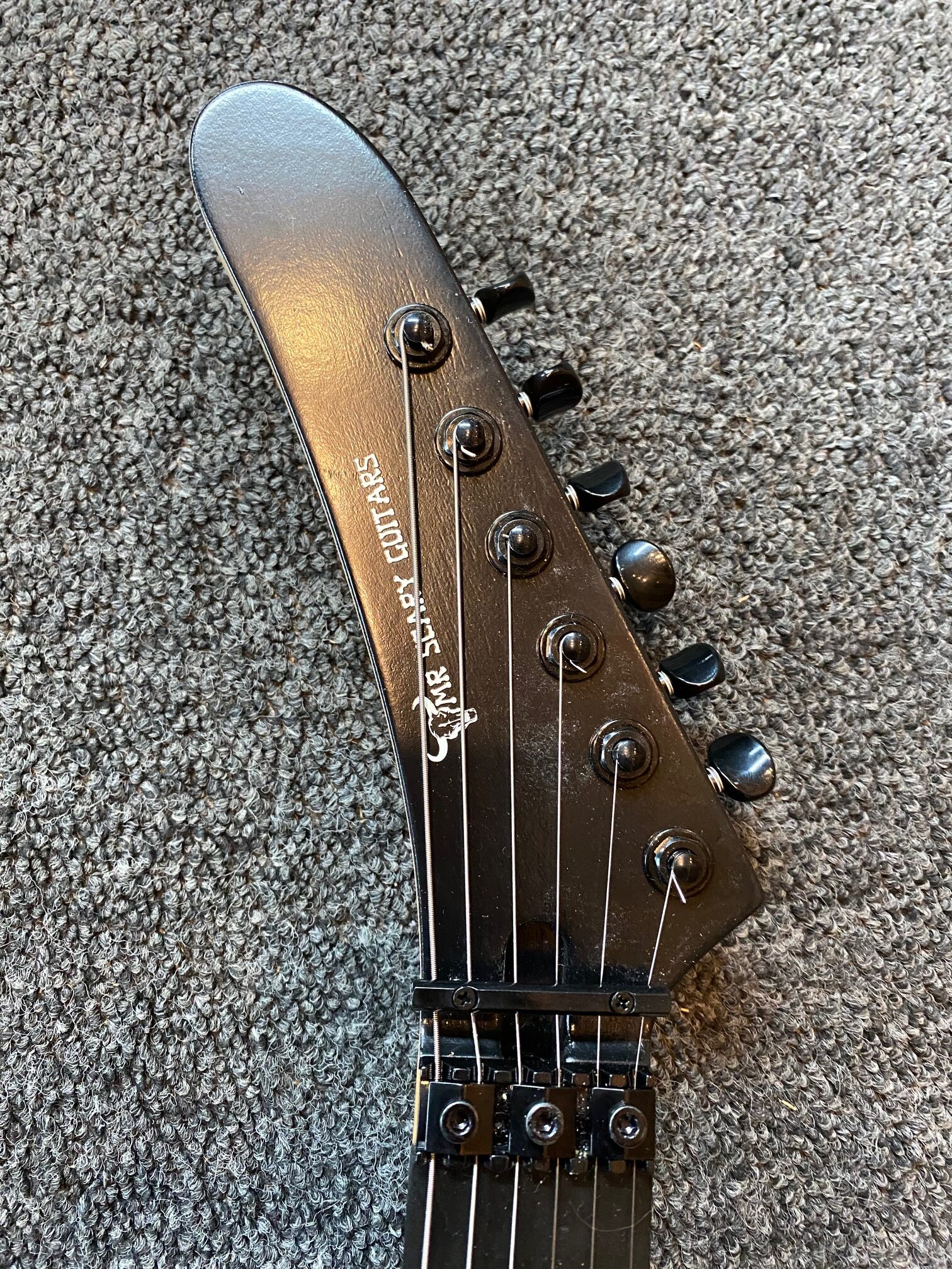 Mr. Scary Guitars – GeorgeLynch.com