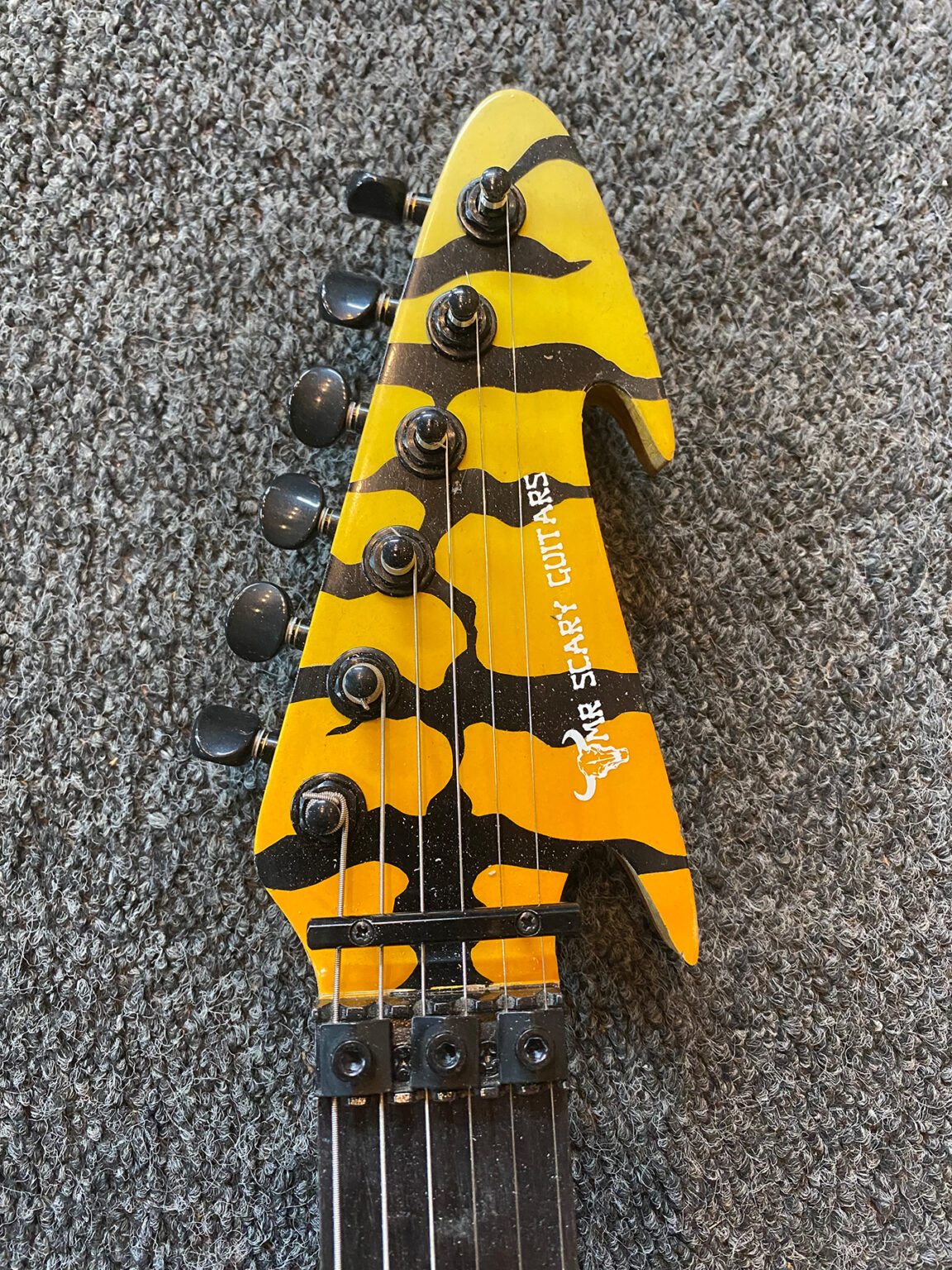 Mr. Scary Guitars – GeorgeLynch.com