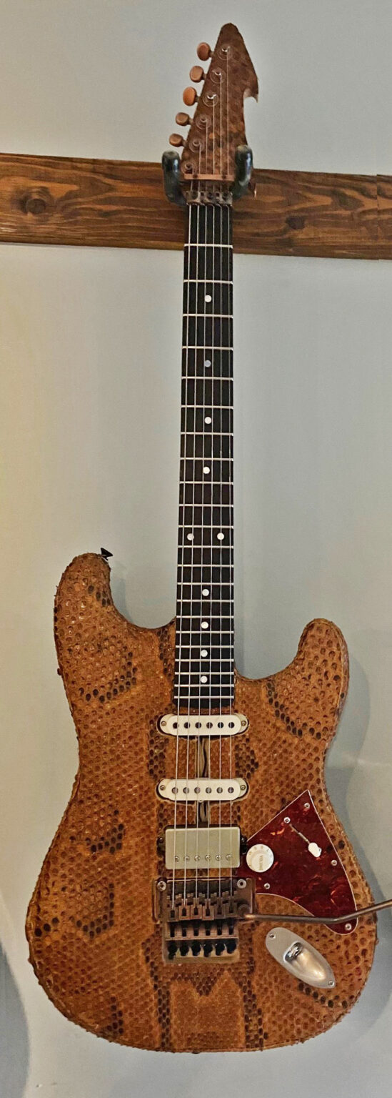 Mr. Scary Guitars – GeorgeLynch.com