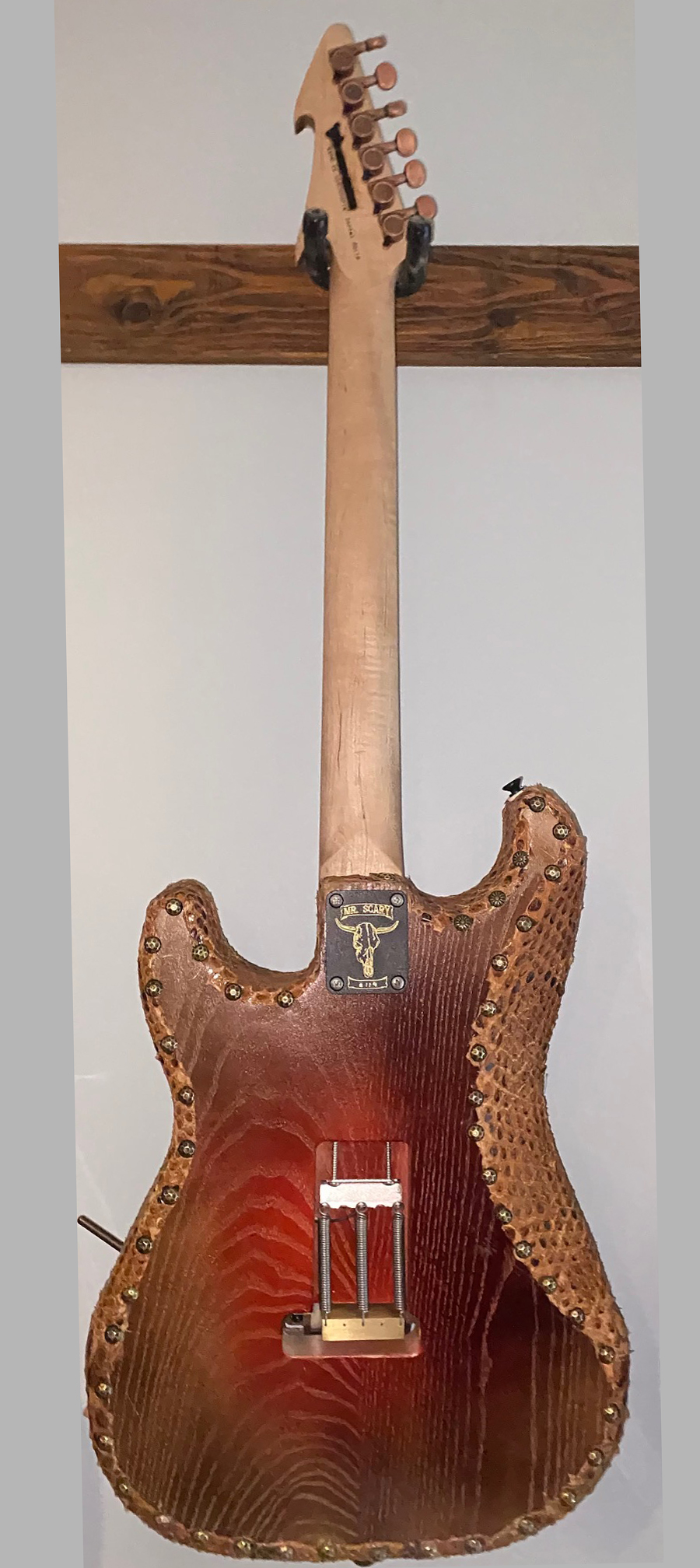 Mr. Scary Guitars – GeorgeLynch.com