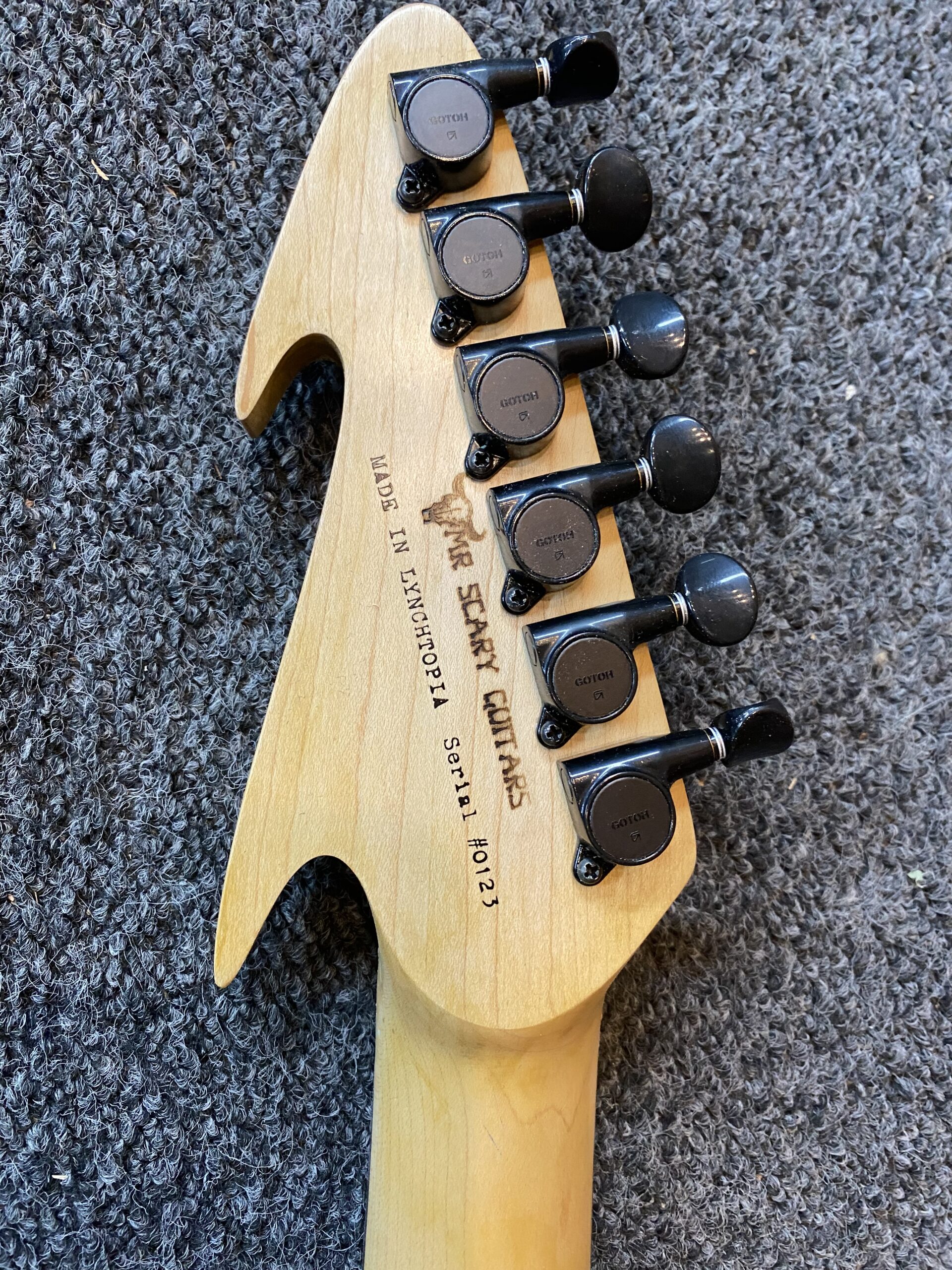 Mr. Scary Guitars – GeorgeLynch.com