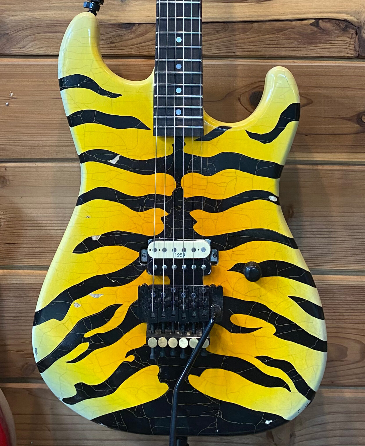 Mr. Scary Guitars – GeorgeLynch.com